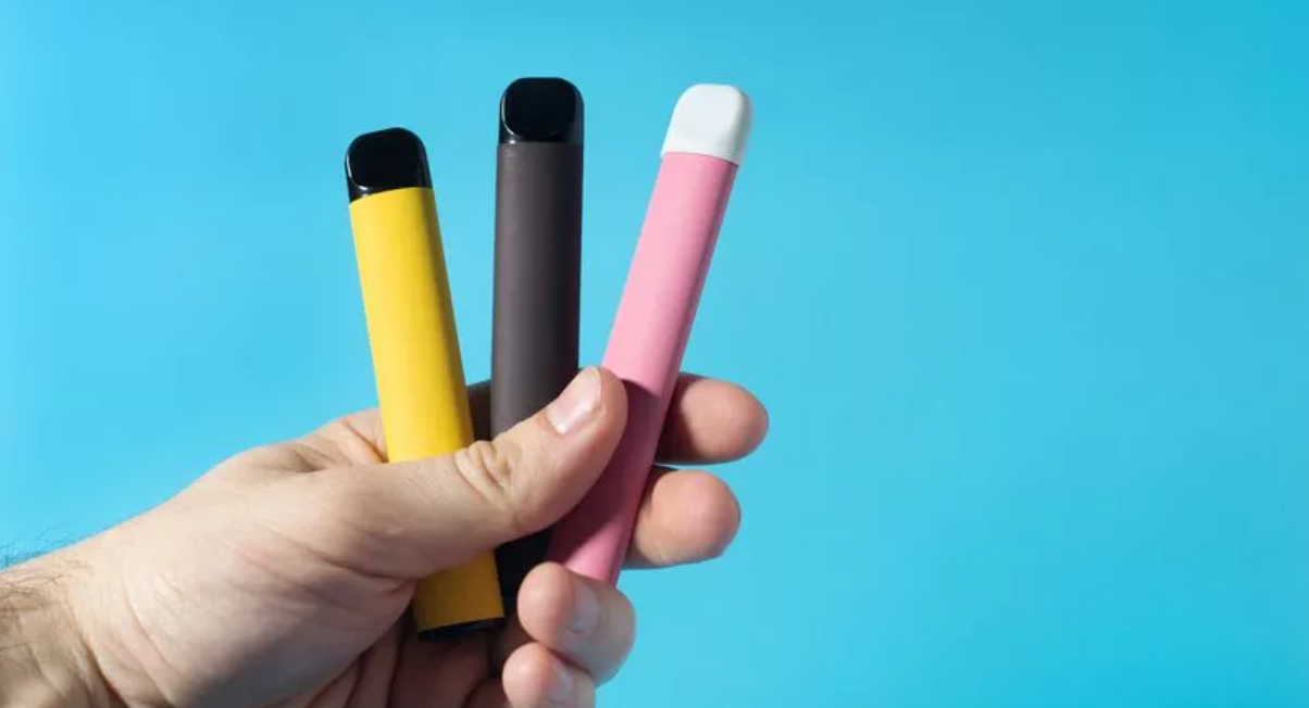 Scotland Government-Backed Report Calls to Ban Disposable Vapes - Ecigator