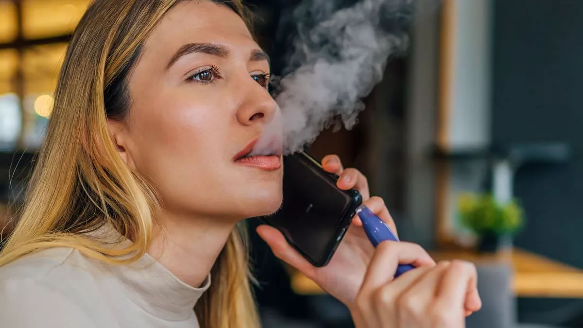 Canada National Vaping Flavour Ban Coming 'Soon' - Ecigator