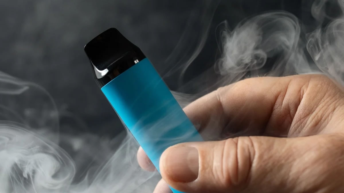 Latvia Sellers Seek Loopholes to Circumvent Vape Bans - Ecigator