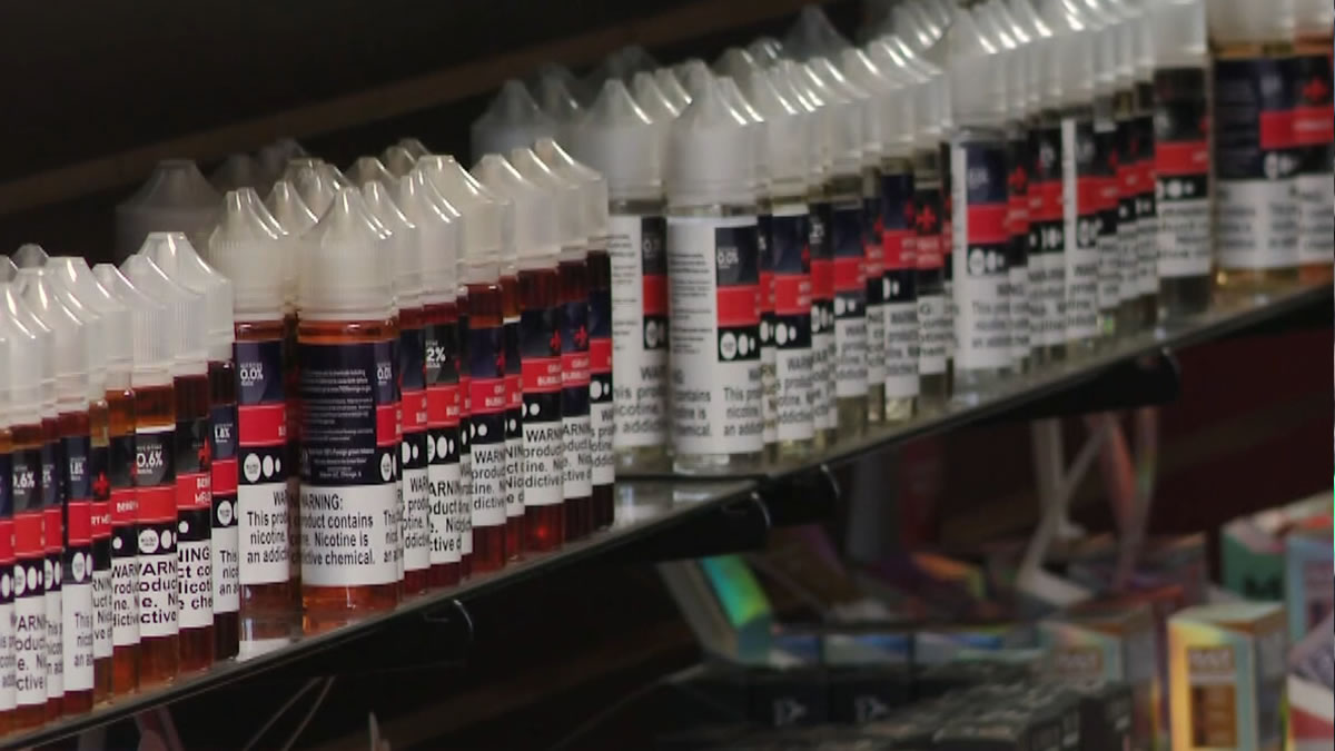 Iowa Senate Bill Proposes Tax Hike on Vaping Liquid and Nicotine Pouches