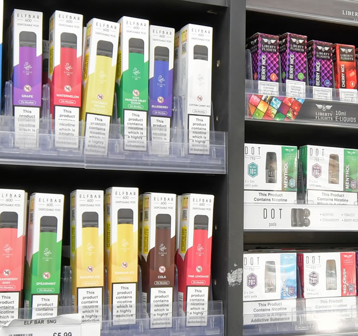 UK Retailers Urged to Sell Disposable Vapes Before June 1st Ban