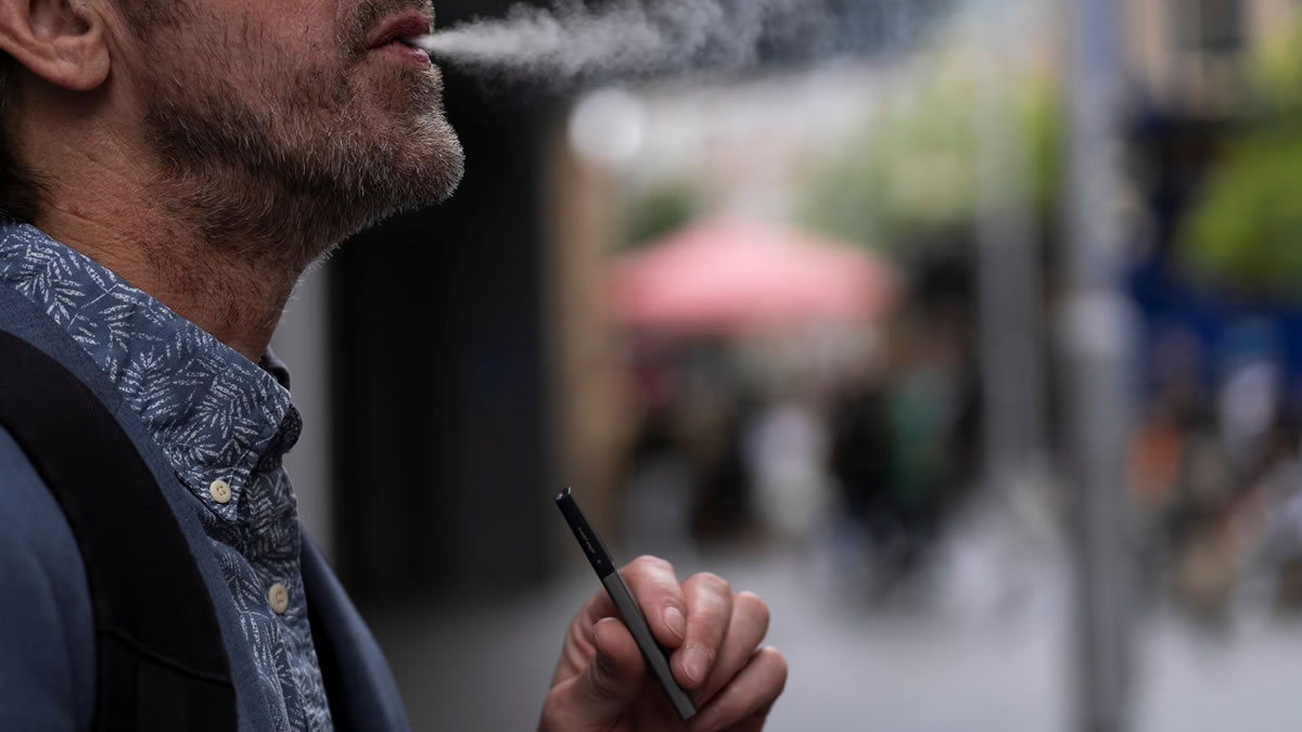 US Tariffs & Crackdown Hit China Vape Imports Hard - Ecigator