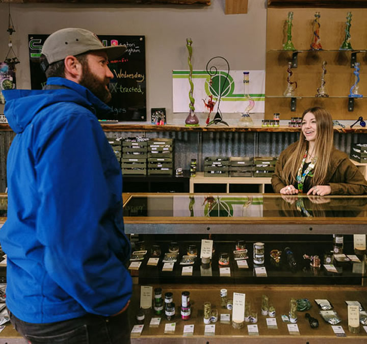 Cannabis and Vape Shop Workers Rank Happiest in Nation