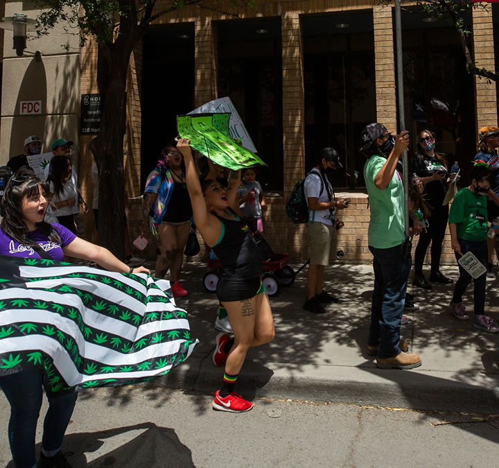 Is Weed Legal in Texas? Guide to Marijuana, CBD, and THCA Laws