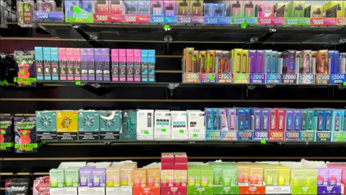 Pakistan Proposes Ban on Vapes for Under-18s & Near Schools - Ecigator